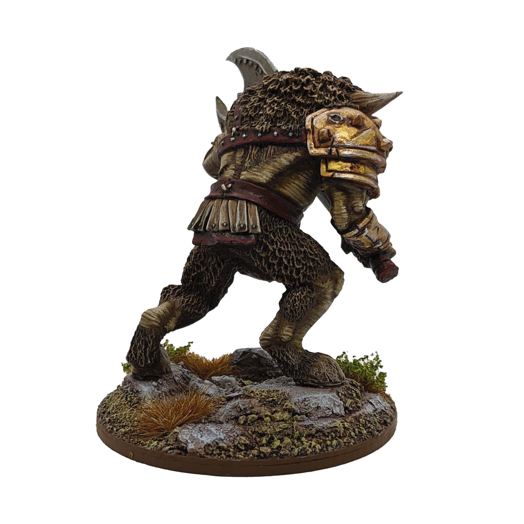 Minotaur, with 2-headed axe – Footsore Miniatures & Games Limited